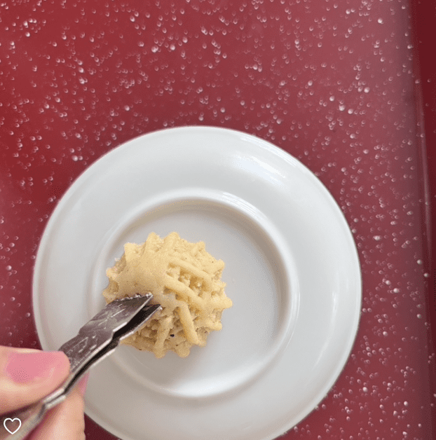 Kahk Bel Agameya (Egyptian Agameya-Filled Cookies): كحك بالعجمية