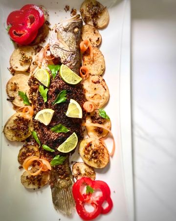 Samak Mashwi Bel Rada (Egyptian Bran-Coated Fish): سمك مشوى بالردة